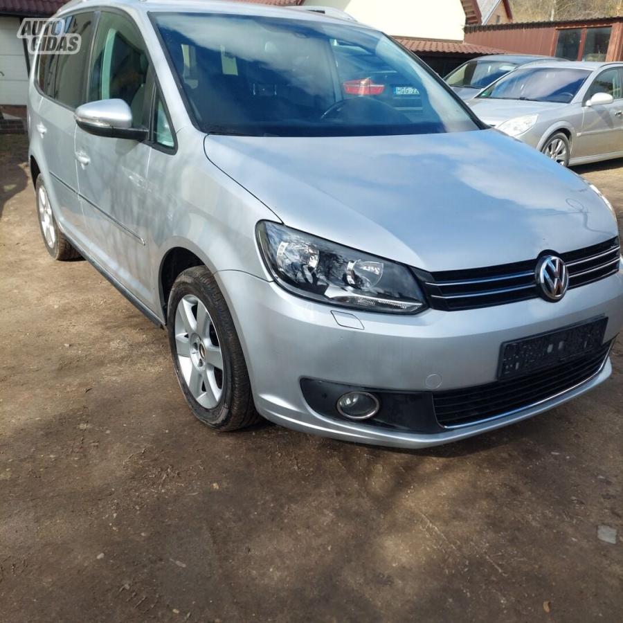 Volkswagen Touran 2014 Kauņa, ar dzinēja tilpumu 2.00 L un nobraukumu 320 tūkst. km par 5200 €, foto 2 vietnē AUTOMOTO.COM.LV