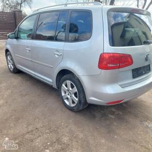 Volkswagen Touran 2014 Kauņa, ar dzinēja tilpumu 2.00 L un nobraukumu 320 tūkst. km par 5200 €, foto 4 vietnē AUTOMOTO.COM.LV