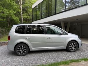 Volkswagen Touran 2014 in Vilnius, with an engine capacity of 1.60 L and mileage of 355 thousand km for 3100 €, photo 7 on AUTOMOTO.COM.LV