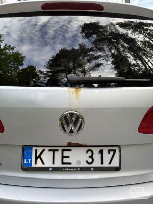 Volkswagen Touran 2014 in Vilnius, with an engine capacity of 1.60 L and mileage of 355 thousand km for 3100 €, photo 13 on AUTOMOTO.COM.LV