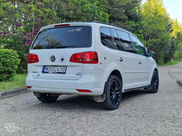 Volkswagen Touran 2014 Viļņa, ar dzinēja tilpumu 1.60 L un nobraukumu 352 tūkst. km par 3950 €, foto 4 vietnē AUTOMOTO.COM.LV