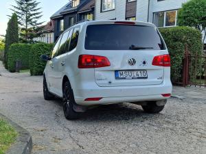 Volkswagen Touran 2014 Viļņa, ar dzinēja tilpumu 1.60 L un nobraukumu 352 tūkst. km par 3950 €, foto 7 vietnē AUTOMOTO.COM.LV