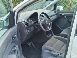 Volkswagen Touran 2014 Viļņa, ar dzinēja tilpumu 1.60 L un nobraukumu 352 tūkst. km par 3950 €, foto 9 vietnē AUTOMOTO.COM.LV