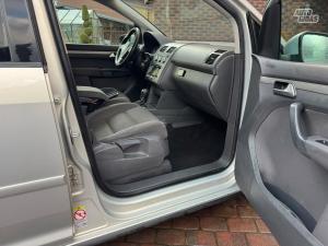 Volkswagen Touran 2014 in Siauliai, with an engine capacity of 1.60 L and mileage of 310 thousand km for 5300 €, photo 6 on AUTOMOTO.COM.LV