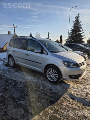 Фольксваген Туран 2014 в Рига, объемом двигателя 2.00 л и пробегом 278 тыс. км за 6200 €, фото 3 на AUTOMOTO.COM.LV