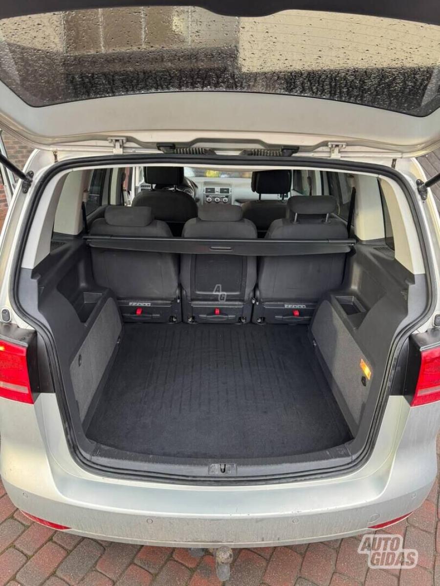Volkswagen Touran 2014 Šauļi, ar dzinēja tilpumu 1.30 L un nobraukumu 310 tūkst. km par 4950 €, foto 10 vietnē AUTOMOTO.COM.LV