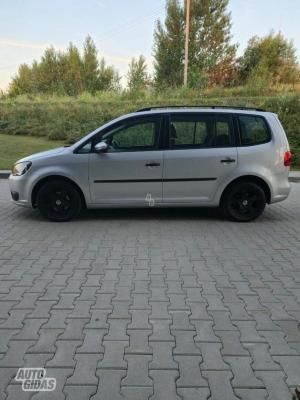 Volkswagen Touran 2014 Viļņa, ar dzinēja tilpumu 1.60 L un nobraukumu 238 tūkst. km par 6700 €, foto 6 vietnē AUTOMOTO.COM.LV