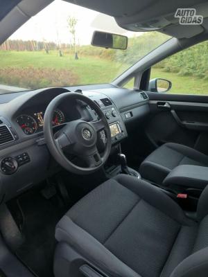 Volkswagen Touran 2014 Viļņa, ar dzinēja tilpumu 1.60 L un nobraukumu 238 tūkst. km par 6700 €, foto 10 vietnē AUTOMOTO.COM.LV