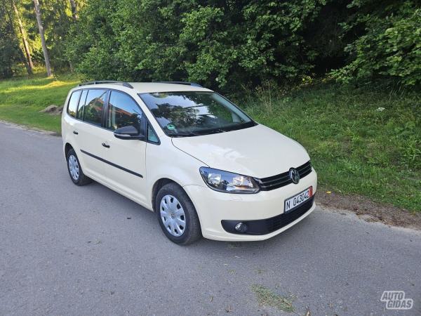 Volkswagen Touran 2015 Prienai vietnÄ Volkswagen Touran 2015 Prienai, ar dzinÄja tilpumu 2.00 L un nobraukumu 350 tÅ«kst. km par 2450 ā¬, foto 1 vietnÄ AUTOMOTO.COM.LV
