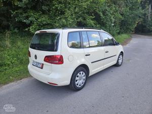 Volkswagen Touran 2015 Prienai, ar dzinēja tilpumu 2.00 L un nobraukumu 350 tūkst. km par 2450 €, foto 4 vietnē AUTOMOTO.COM.LV