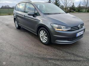 Volkswagen Touran 2016 in Kaunas, with an engine capacity of 1.60 L and mileage of 273 thousand km for 8500 €, photo 2 on AUTOMOTO.COM.LV