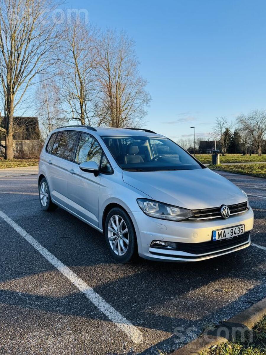 Volkswagen Touran 2016 in Riga, with an engine capacity of 1.60 L and mileage of 239 thousand km for 8900 €, photo 2 on AUTOMOTO.COM.LV