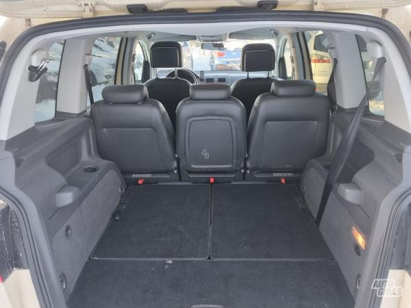 Volkswagen Touran 2016 Kauņa, ar dzinēja tilpumu 2.00 L un nobraukumu 271 tūkst. km par 4200 €, foto 7 vietnē AUTOMOTO.COM.LV