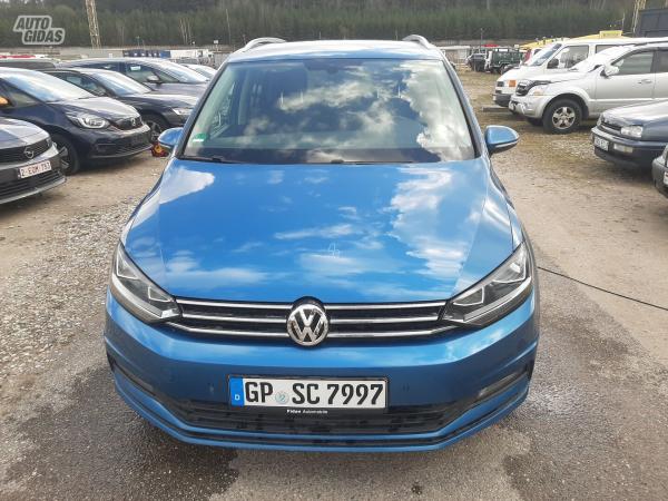 Volkswagen Touran 2016 in Vilnius, with an engine capacity of 2.00 L and mileage of 218 thousand km for 11500 €, photo 9 on AUTOMOTO.COM.LV