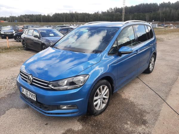 Volkswagen Touran 2016 in Vilnius, with an engine capacity of 2.00 L and mileage of 218 thousand km for 11500 €, photo 10 on AUTOMOTO.COM.LV