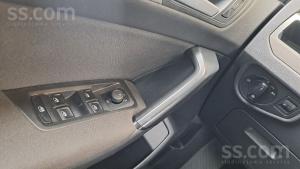 Volkswagen Touran 2016 Ogre, ar dzinēja tilpumu 1.20 L un nobraukumu 237 tūkst. km par 10250 €, foto 17 vietnē AUTOMOTO.COM.LV