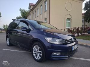 Volkswagen Touran 2016 in Kaunas, with an engine capacity of 1.60 L and mileage of 360 thousand km for 7000 €, photo 8 on AUTOMOTO.COM.LV