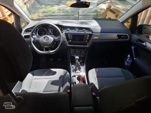 Volkswagen Touran 2016 in Kaunas, with an engine capacity of 1.60 L and mileage of 360 thousand km for 7000 €, photo 10 on AUTOMOTO.COM.LV