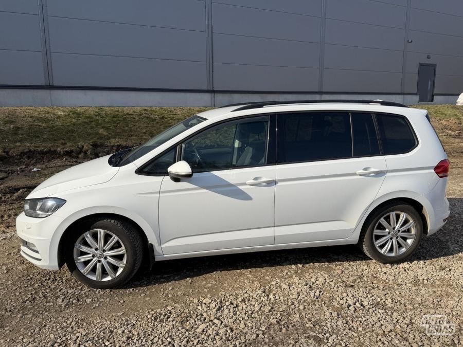 Volkswagen Touran 2016 in Vilnius, with an engine capacity of 1.40 L and mileage of 306 thousand km for 6700 €, photo 3 on AUTOMOTO.COM.LV