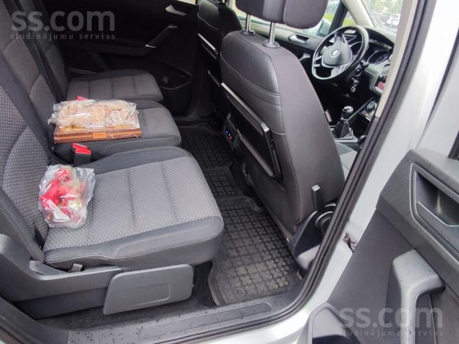 Volkswagen Touran 2017 Aizkraukle, ar dzinēja tilpumu 1.60 L un nobraukumu 241 tūkst. km par 9200 €, foto 11 vietnē AUTOMOTO.COM.LV