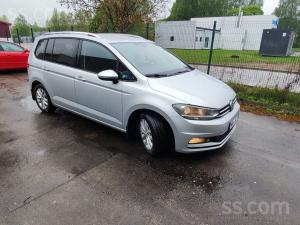 Volkswagen Touran 2017 Aizkraukle, ar dzinēja tilpumu 1.60 L un nobraukumu 241 tūkst. km par 9200 €, foto 15 vietnē AUTOMOTO.COM.LV