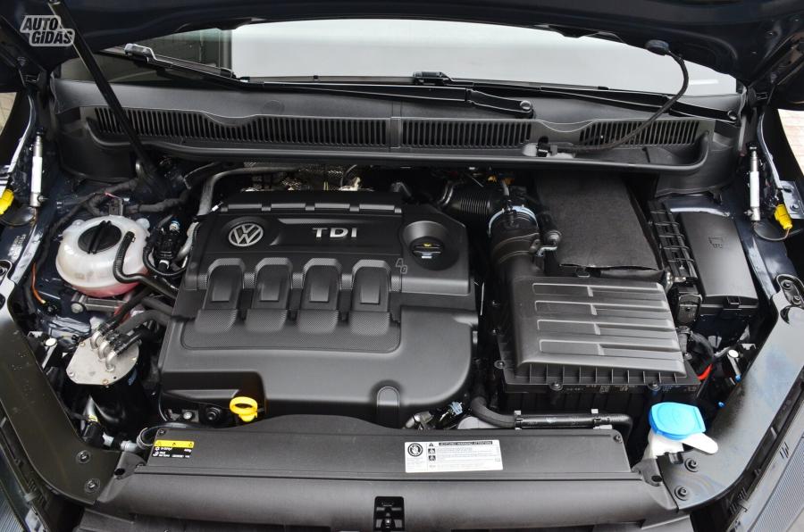 Volkswagen Touran 2017 Kauņa, ar dzinēja tilpumu 2.00 L un nobraukumu 249 tūkst. km par 9650 €, foto 9 vietnē AUTOMOTO.COM.LV