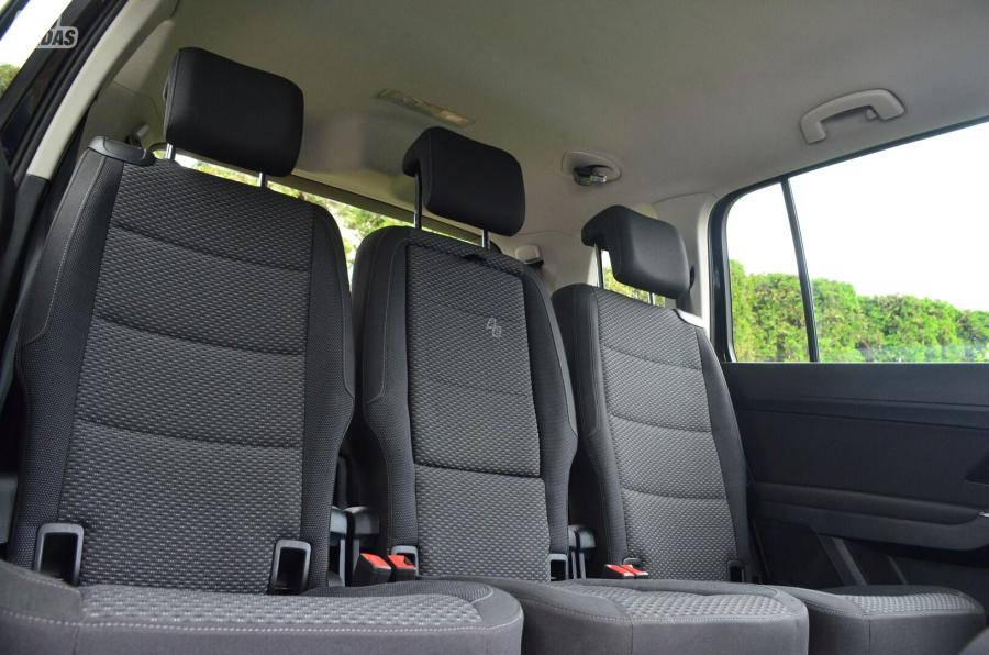 Volkswagen Touran 2017 Kauņa, ar dzinēja tilpumu 2.00 L un nobraukumu 249 tūkst. km par 9650 €, foto 18 vietnē AUTOMOTO.COM.LV