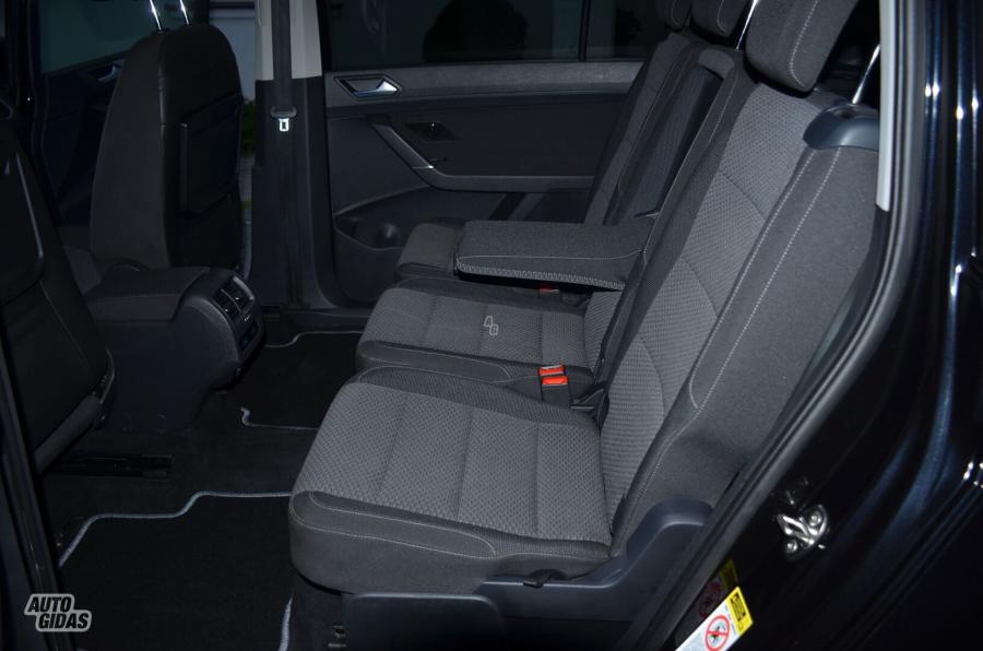 Volkswagen Touran 2017 Kauņa, ar dzinēja tilpumu 2.00 L un nobraukumu 249 tūkst. km par 9650 €, foto 33 vietnē AUTOMOTO.COM.LV