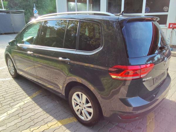 Volkswagen Touran 2019 in Vilnius, with an engine capacity of 1.50 L and mileage of 209 thousand km for 11190 €, photo 11 on AUTOMOTO.COM.LV