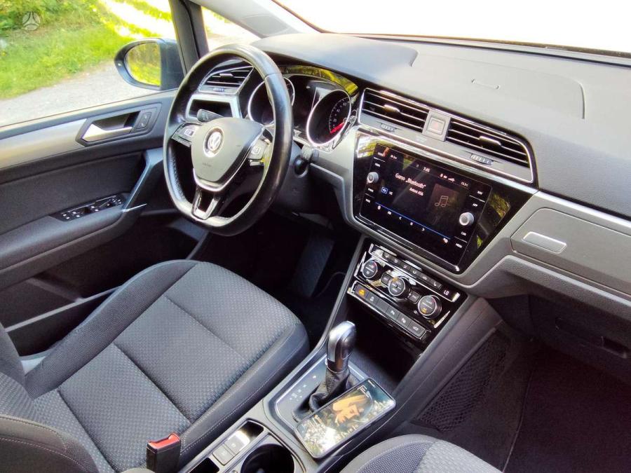 Volkswagen Touran 2019 Viļņa, ar dzinēja tilpumu 1.50 L un nobraukumu 209 tūkst. km par 11190 €, foto 14 vietnē AUTOMOTO.COM.LV