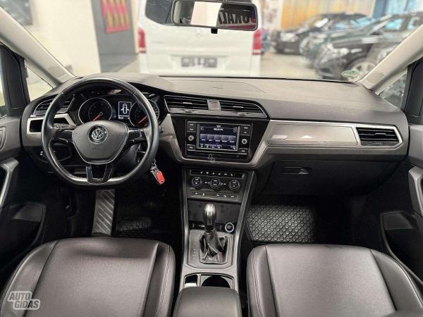Volkswagen Touran 2020 Klaipėda, ar dzinēja tilpumu 2.00 L un nobraukumu 261 tūkst. km par 12750 €, foto 4 vietnē AUTOMOTO.COM.LV