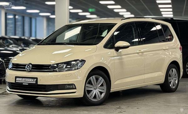 Volkswagen Touran 2020 in Klaipeda, with an engine capacity of 2.00 L and mileage of 313 thousand km for 12200 €, photo 10 on AUTOMOTO.COM.LV