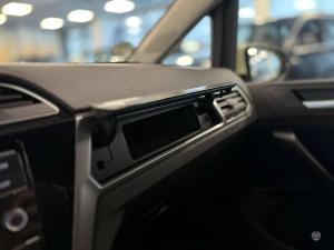 Volkswagen Touran 2020 in Klaipeda, with an engine capacity of 1.97 L and mileage of 313 thousand km for 11200 €, photo 12 on AUTOMOTO.COM.LV