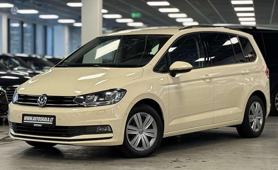 Volkswagen Touran 2020 in Klaipeda, with an engine capacity of 1.97 L and mileage of 313 thousand km for 11200 €, photo 22 on AUTOMOTO.COM.LV