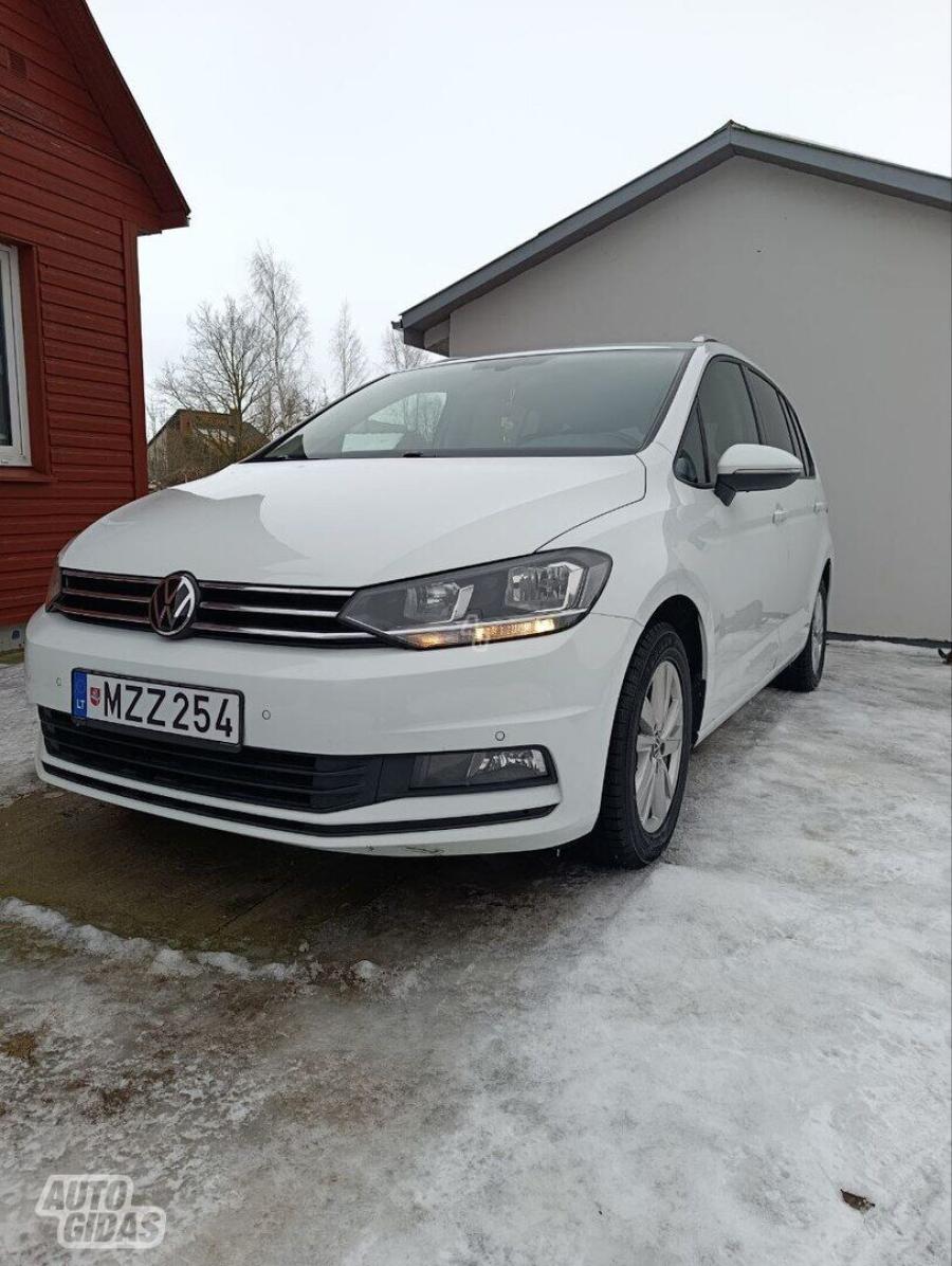 Volkswagen Touran 2022 Vilkaviškis, ar dzinēja tilpumu 2.00 L un nobraukumu 303 tūkst. km par 16300 €, foto 2 vietnē AUTOMOTO.COM.LV