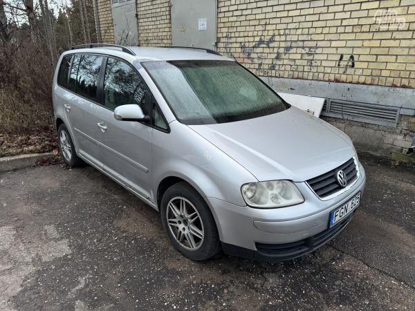 Volkswagen Touran 2025 Kauņa, ar dzinēja tilpumu 2.00 L un nobraukumu 333 tūkst. km par 900 €, foto 1 vietnē AUTOMOTO.COM.LV