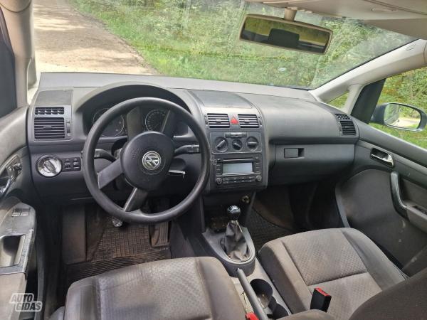 Volkswagen Touran 2026 Anykščiai, ar dzinēja tilpumu 1.90 L un nobraukumu 320 tūkst. km par 460 €, foto 7 vietnē AUTOMOTO.COM.LV
