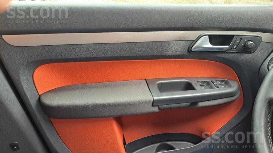 Orange Volkswagen Touran 2007 in Talsi, with an engine capacity of 2.00 L and mileage of 0 thousand km for 5440 €, photo 54 on AUTOMOTO.COM.LV