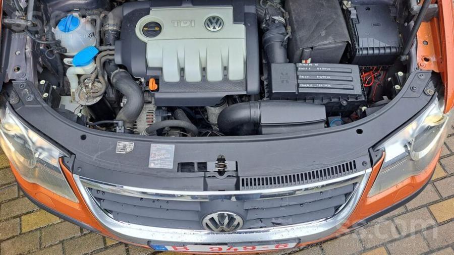 Orange Volkswagen Touran 2007 in Talsi, with an engine capacity of 2.00 L and mileage of 0 thousand km for 5440 €, photo 64 on AUTOMOTO.COM.LV