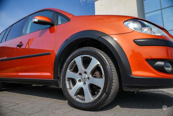 Oranžs Volkswagen Touran 2008 Marijampole, ar dzinēja tilpumu 1.97 L un nobraukumu 312 tūkst. km par 4950 €, foto 6 vietnē AUTOMOTO.COM.LV