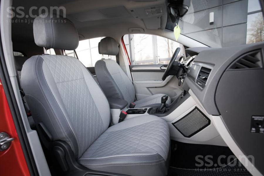 Orange Volkswagen Touran 2016 in Jelgava, with an engine capacity of 1.60 L and mileage of 0 thousand km for 8800 €, photo 21 on AUTOMOTO.COM.LV