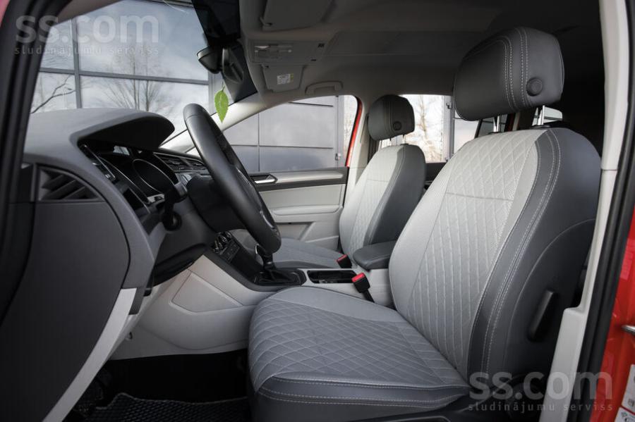 Orange Volkswagen Touran 2016 in Jelgava, with an engine capacity of 1.60 L and mileage of 0 thousand km for 8800 €, photo 24 on AUTOMOTO.COM.LV
