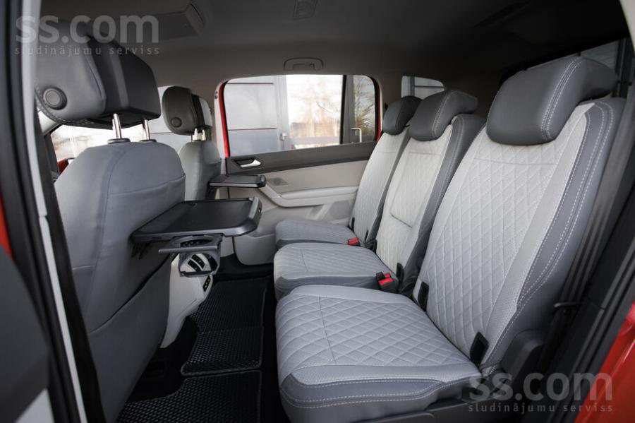 Orange Volkswagen Touran 2016 in Jelgava, with an engine capacity of 1.60 L and mileage of 0 thousand km for 8800 €, photo 25 on AUTOMOTO.COM.LV