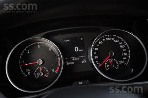 Orange Volkswagen Touran 2016 in Jelgava, with an engine capacity of 1.60 L and mileage of 0 thousand km for 8800 €, photo 34 on AUTOMOTO.COM.LV