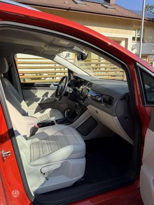 Oranžs Volkswagen Touran 2016 Viļņa, ar dzinēja tilpumu 1.97 L un nobraukumu 225 tūkst. km par 14500 €, foto 7 vietnē AUTOMOTO.COM.LV