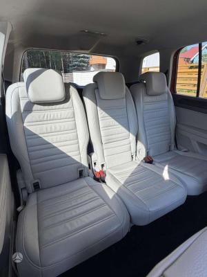 Oranžs Volkswagen Touran 2016 Viļņa, ar dzinēja tilpumu 1.97 L un nobraukumu 225 tūkst. km par 14500 €, foto 10 vietnē AUTOMOTO.COM.LV