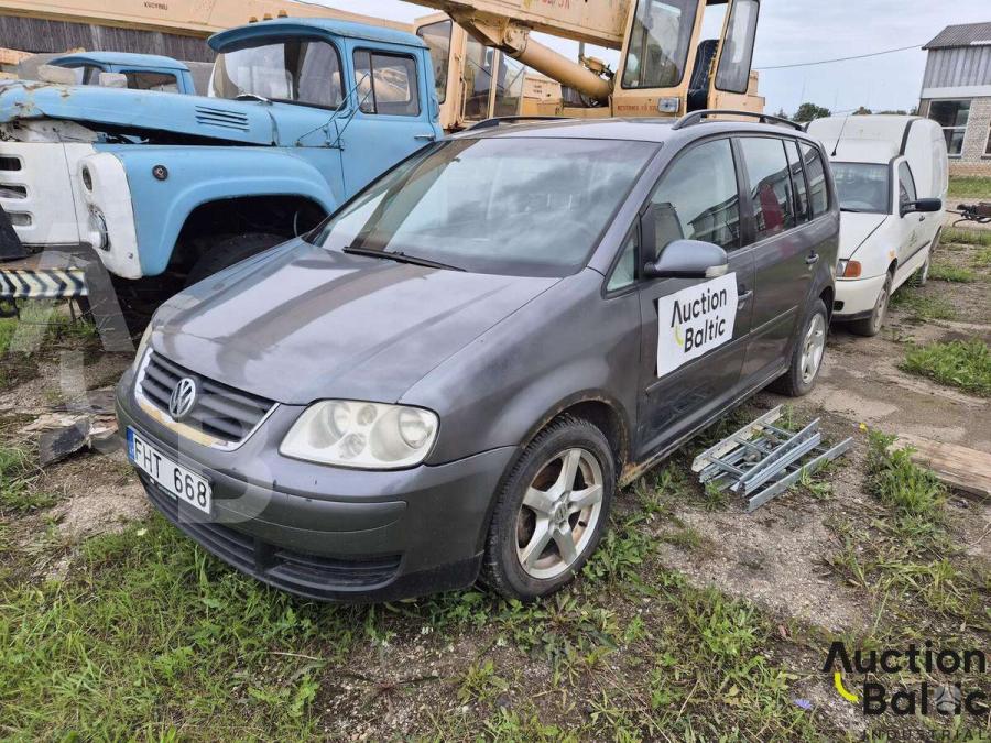Фольксваген Туран 2005 в Укмерге, объемом двигателя 1.90 л и пробегом 0 тыс. км за 380 €, фото 1 на AUTOMOTO.COM.LV