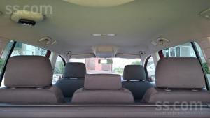 Sarkans Volkswagen Touran 2003 Daugavpils, ar dzinēja tilpumu 1.90 L un nobraukumu 284 tūkst. km par 2200 €, foto 30 vietnē AUTOMOTO.COM.LV