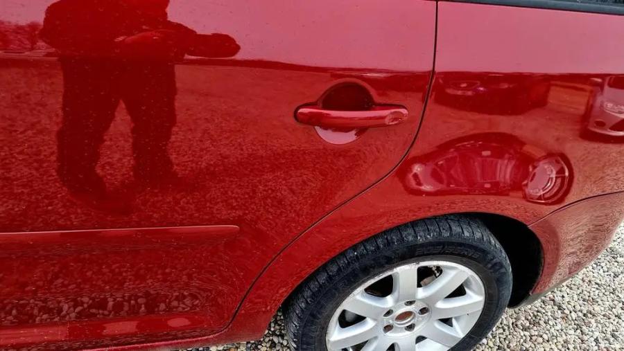 Sarkans Volkswagen Touran 2003 Cēsis, ar dzinēja tilpumu 1.90 L un nobraukumu 371 tūkst. km par 1950 €, foto 12 vietnē AUTOMOTO.COM.LV