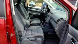 Sarkans Volkswagen Touran 2003 Cēsis, ar dzinēja tilpumu 1.90 L un nobraukumu 371 tūkst. km par 1950 €, foto 18 vietnē AUTOMOTO.COM.LV